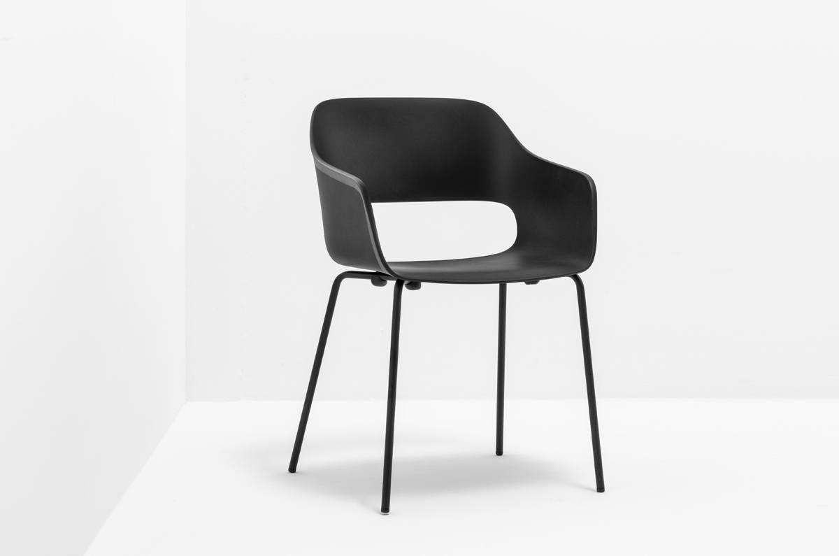 Babila Armchair - Education Snapshots
