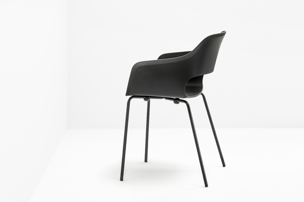 Babila Armchair - Education Snapshots