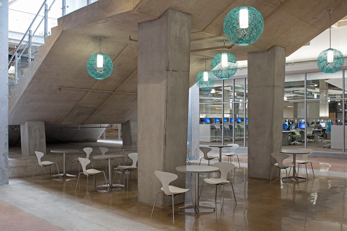 Austin Community College - Highland Campus - Education Snapshots