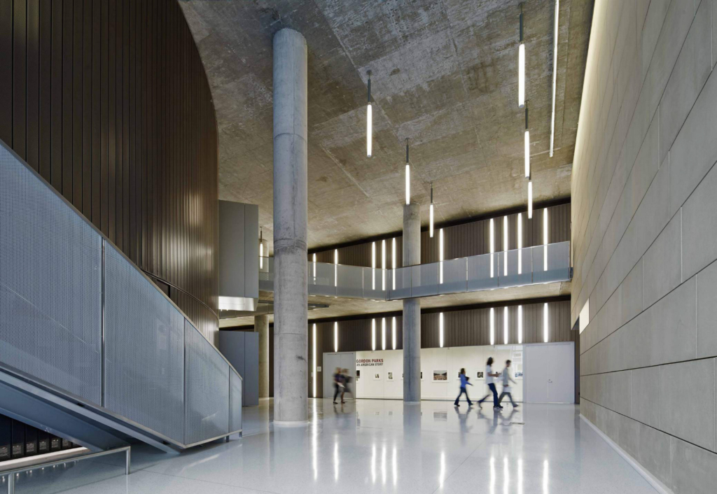 Gordon Parks Arts Hall at The University of Chicago Laboratory Schools ...