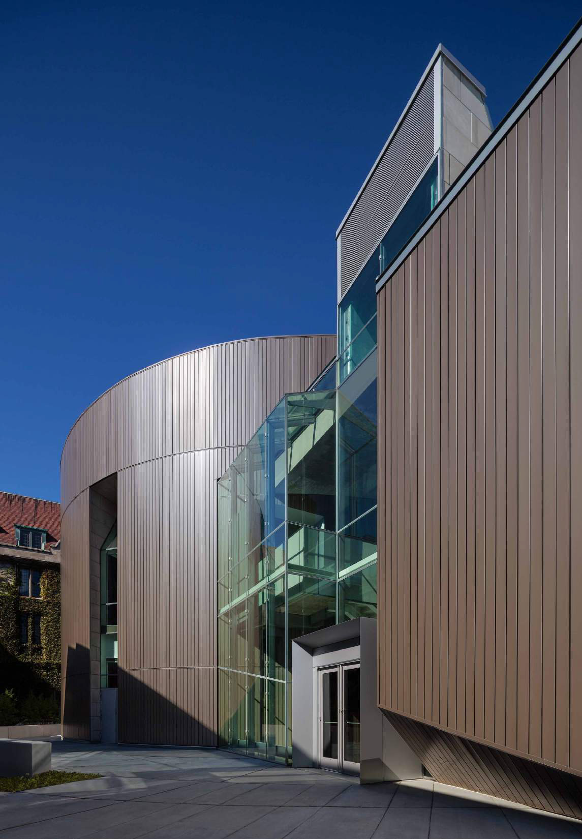 Gordon Parks Arts Hall at The University of Chicago Laboratory Schools ...