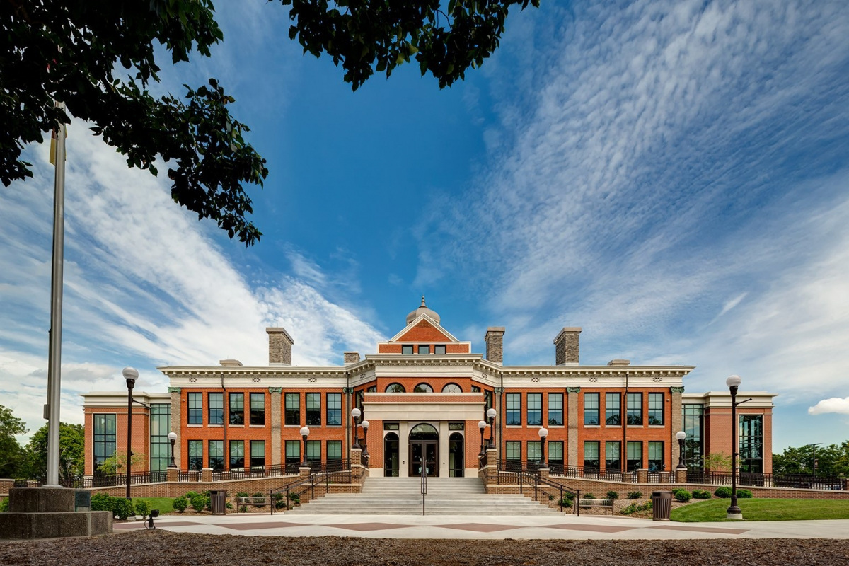 Western Michigan University - Heritage Hall Alumni Center - Education ...