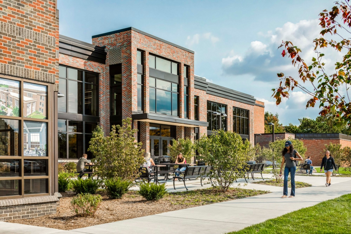 Central Michigan University - Grawn Hall - Education Snapshots