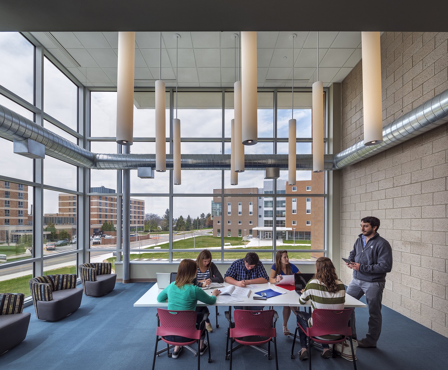 Oakland University - Oak View Hall - Education Snapshots
