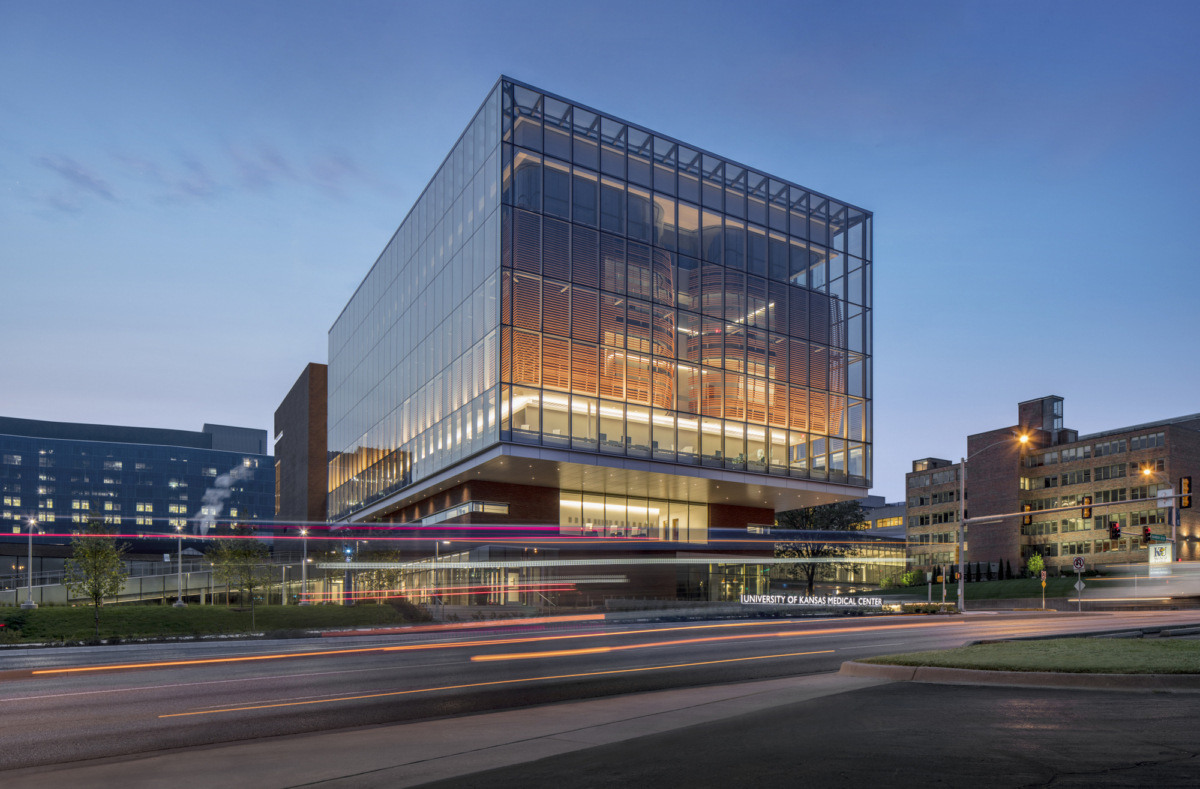 Health Education Building at the University of Kansas Medical Center ...