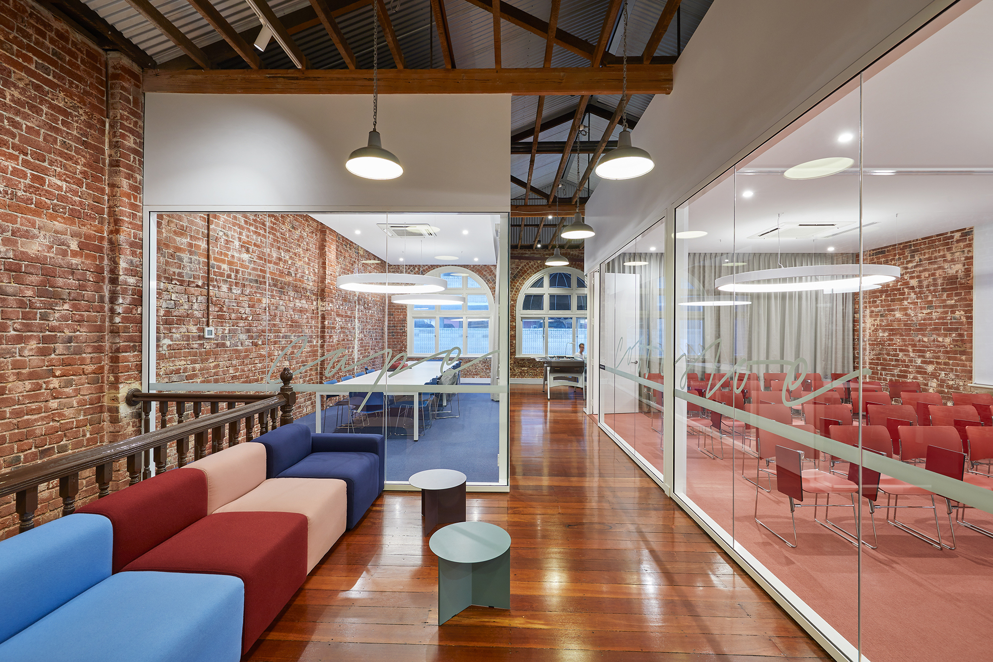 EF Campus Perth - Education Snapshots