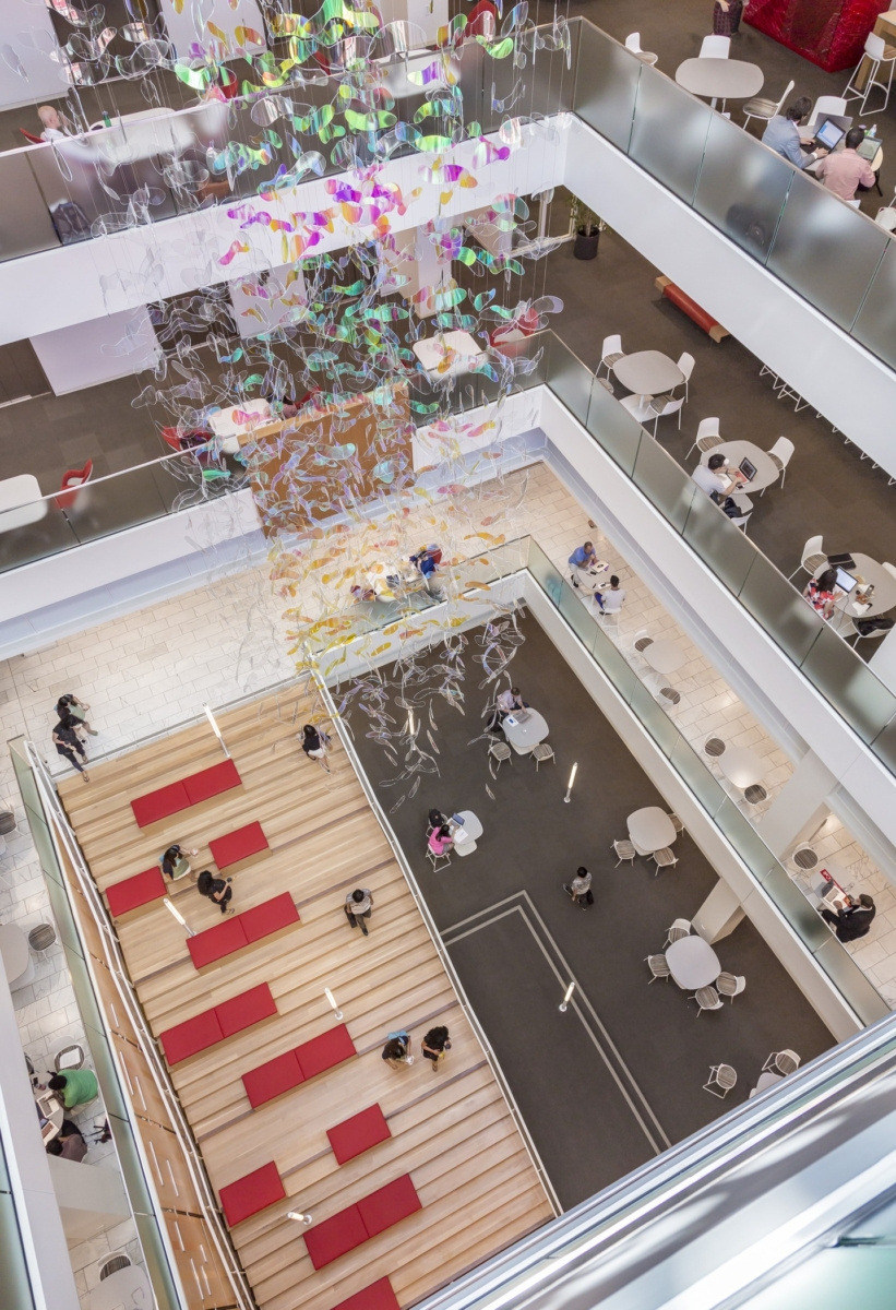 University of Southern California - Dr. Verna and Peter Dauterive Hall - Education Snapshots