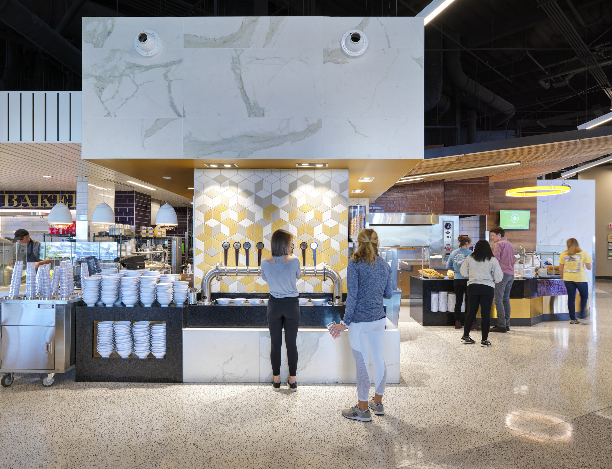 James Madison University - Dining Hall - Education Snapshots