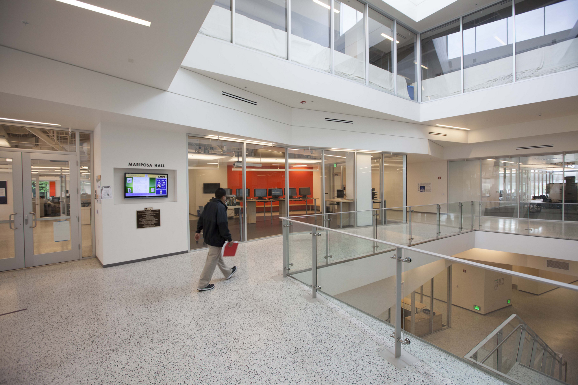Los Angeles Trade Technical College - Mariposa Hall - Education Snapshots