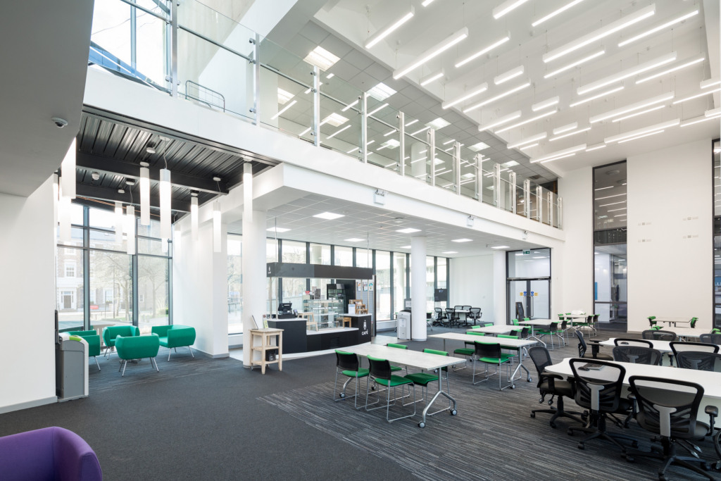 University of Northumbria, Newcastle - Computer Information Services ...