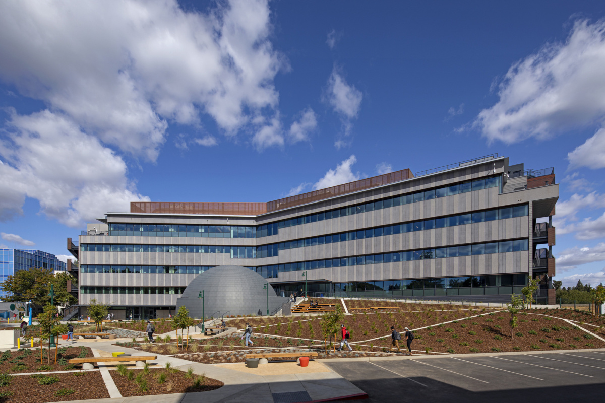 Sacramento State University - Ernest E. Tschannen Science Complex ...