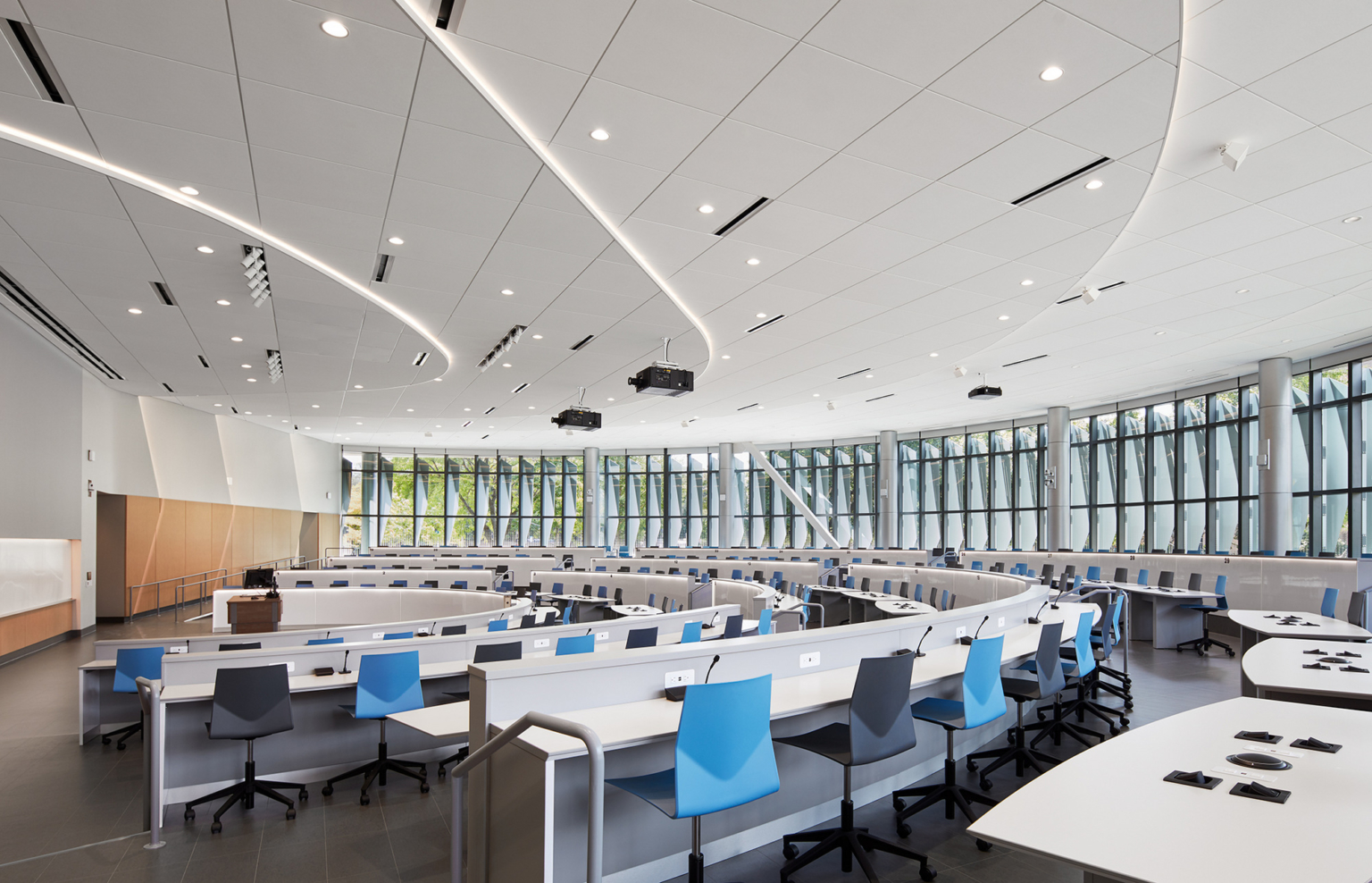 University of Illinois at Chicago - Academic and Residential Complex ...