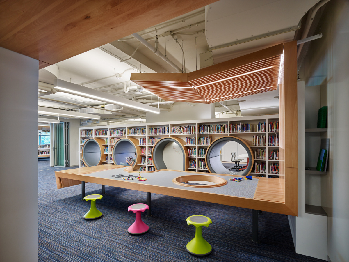 Francis W. Parker School Kovler Family Library - Education Snapshots