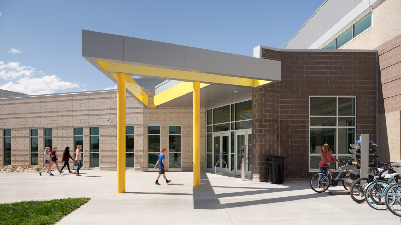 Chinook Trail Middle School - Education Snapshots