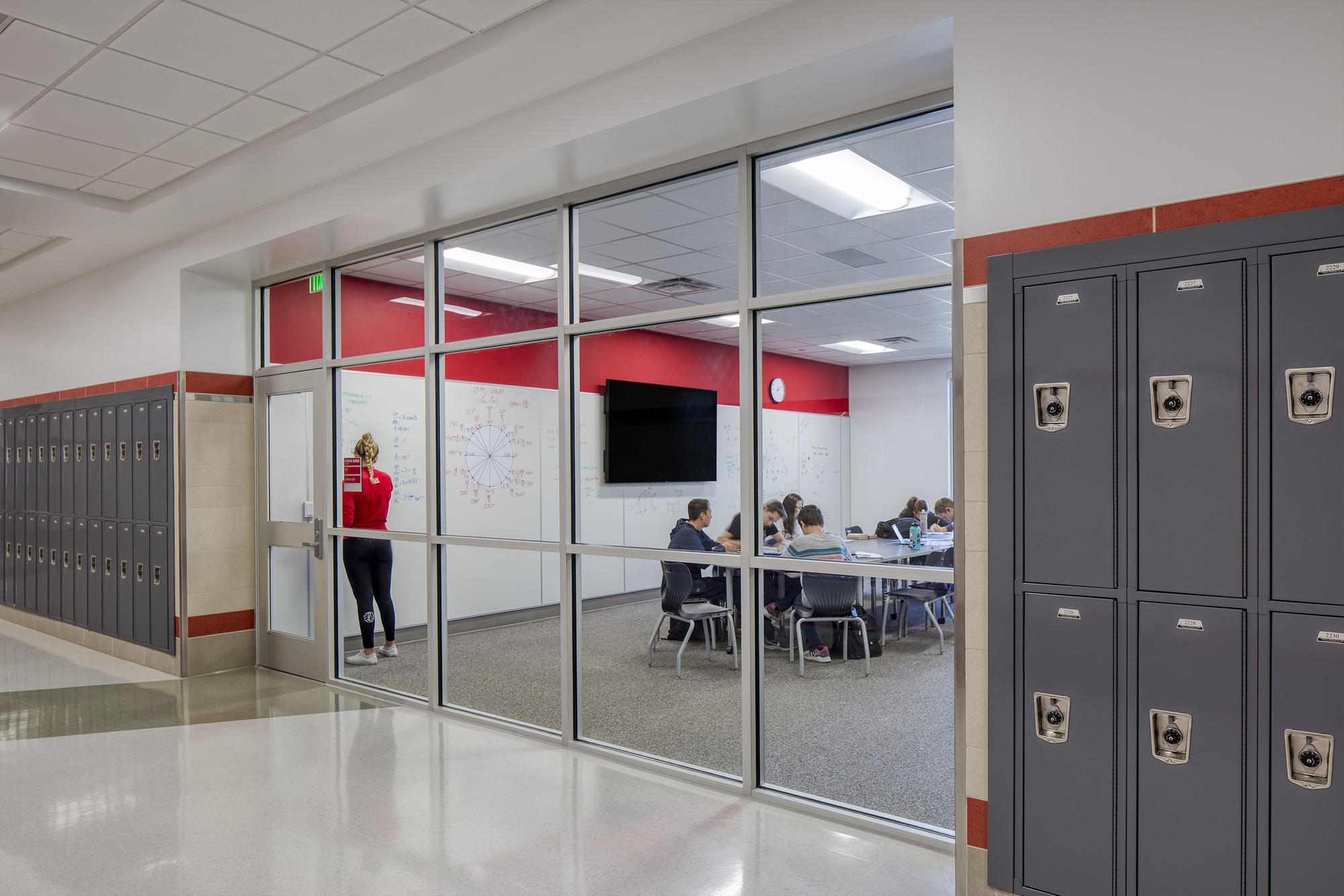 Mountain Ridge High School - Education Snapshots