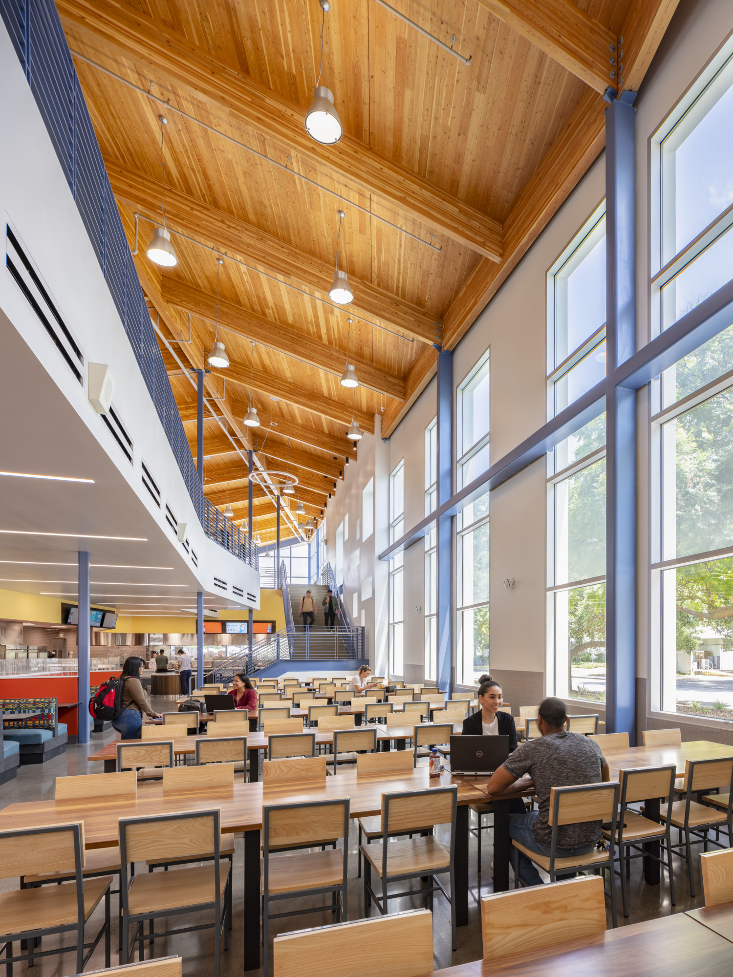 University of California, Davis - Latitude Dining Commons - Education ...