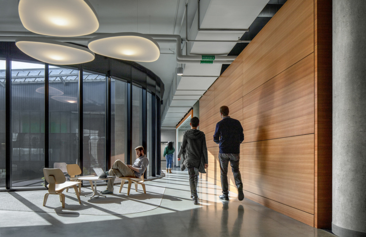 Cal Poly Pomona - Student Services Building - Education Snapshots