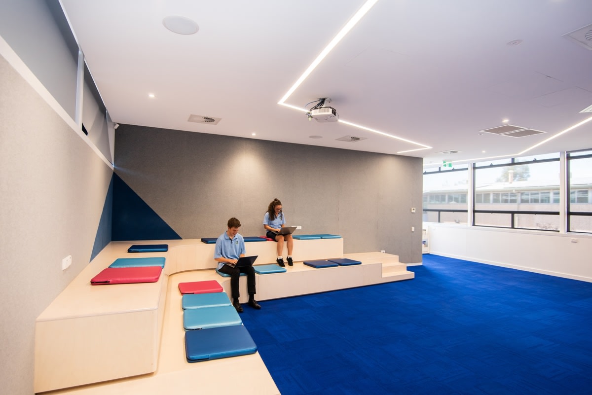 Modbury High School STEM Hub - Education Snapshots