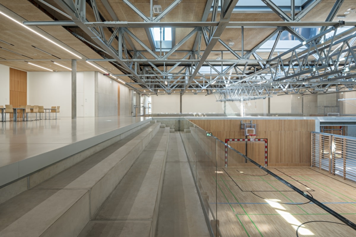 Gloggnitz School Complex - Education Snapshots