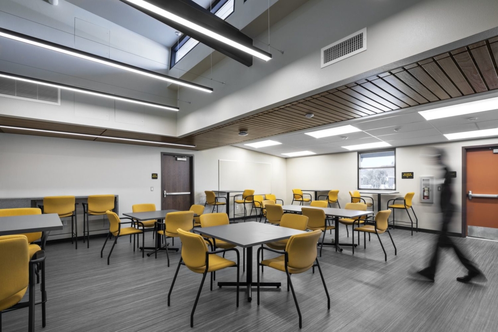 El Capitan High School Administration and Classroom Building ...