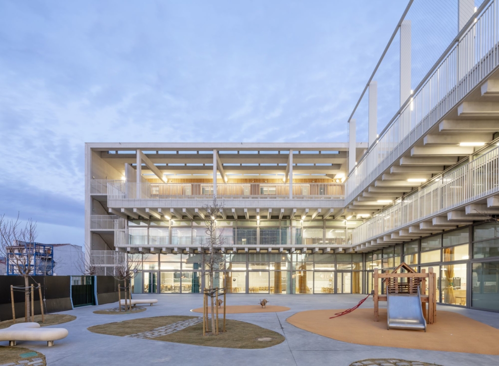 Antoine de Ruffi School - Education Snapshots