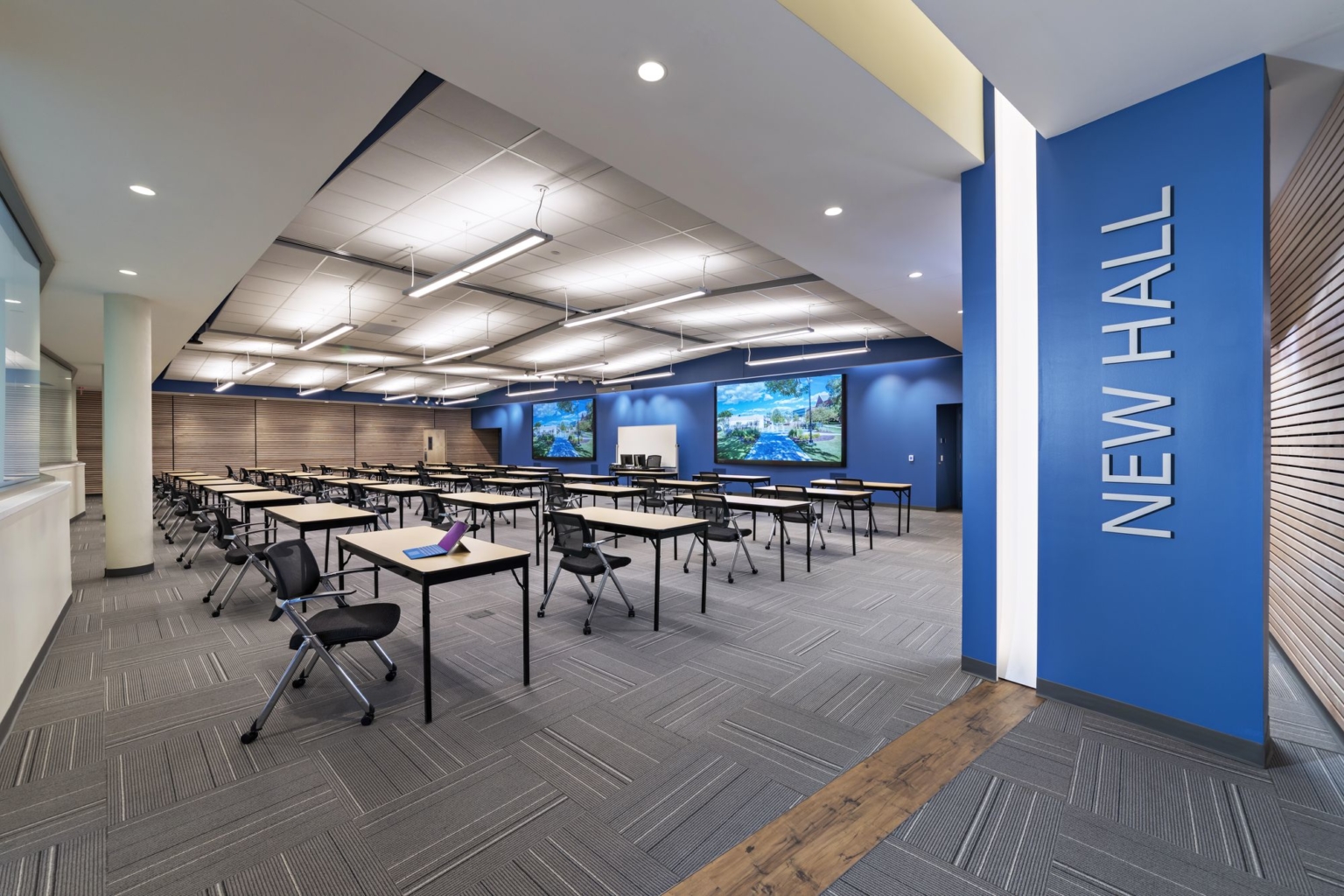 Columbia College - New Hall - Education Snapshots