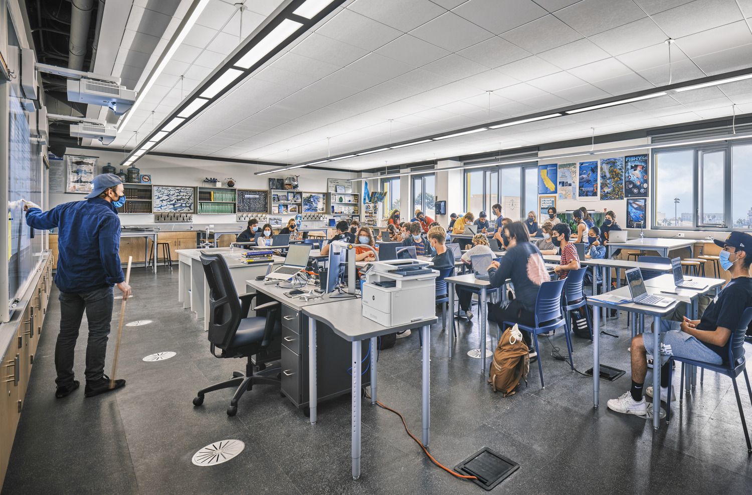 Santa Monica High School Discovery Building - Education Snapshots