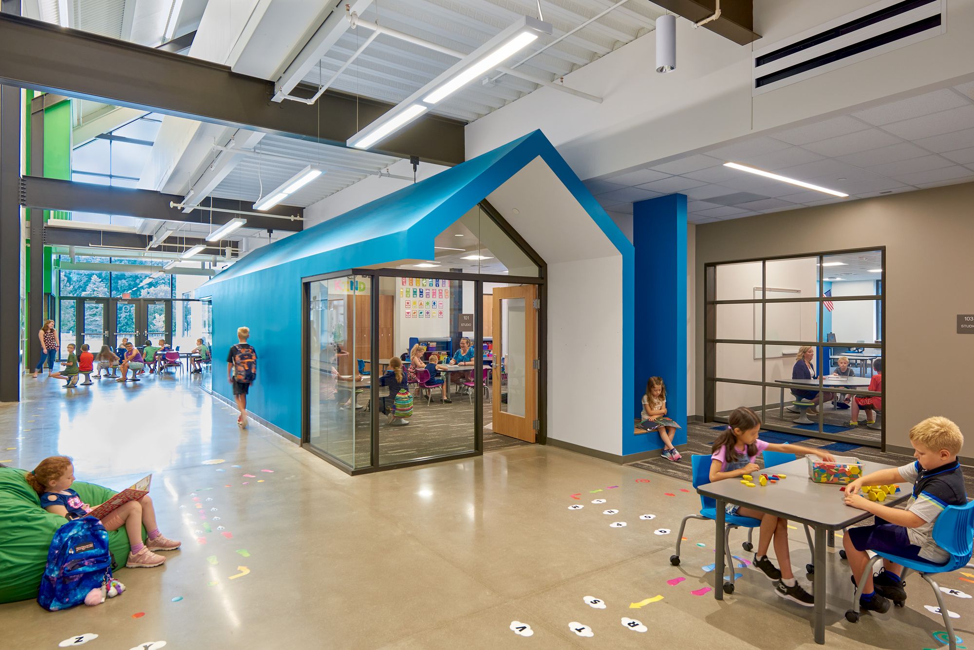 Tallmadge Elementary School - Education Snapshots