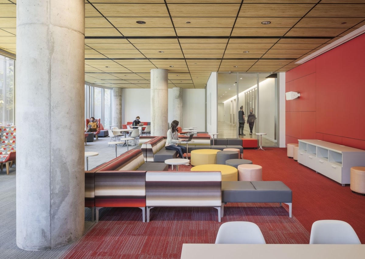 University of Chicago - Woodlawn Residential and Dining Commons ...