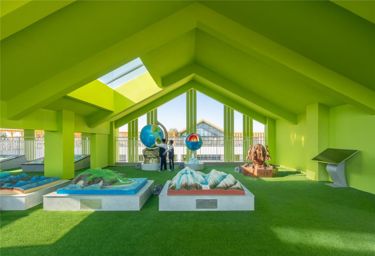 Eastern Greater Bay Area Experimental School - Education Snapshots