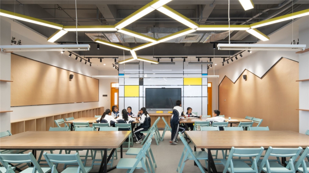 Eastern Greater Bay Area Experimental School - Education Snapshots