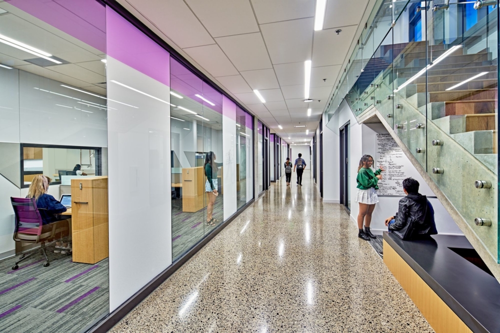 University of Texas at Dallas - Sciences Building - Education Snapshots