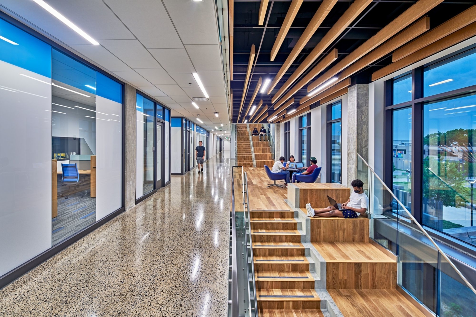 University of Texas at Dallas - Sciences Building - Education Snapshots