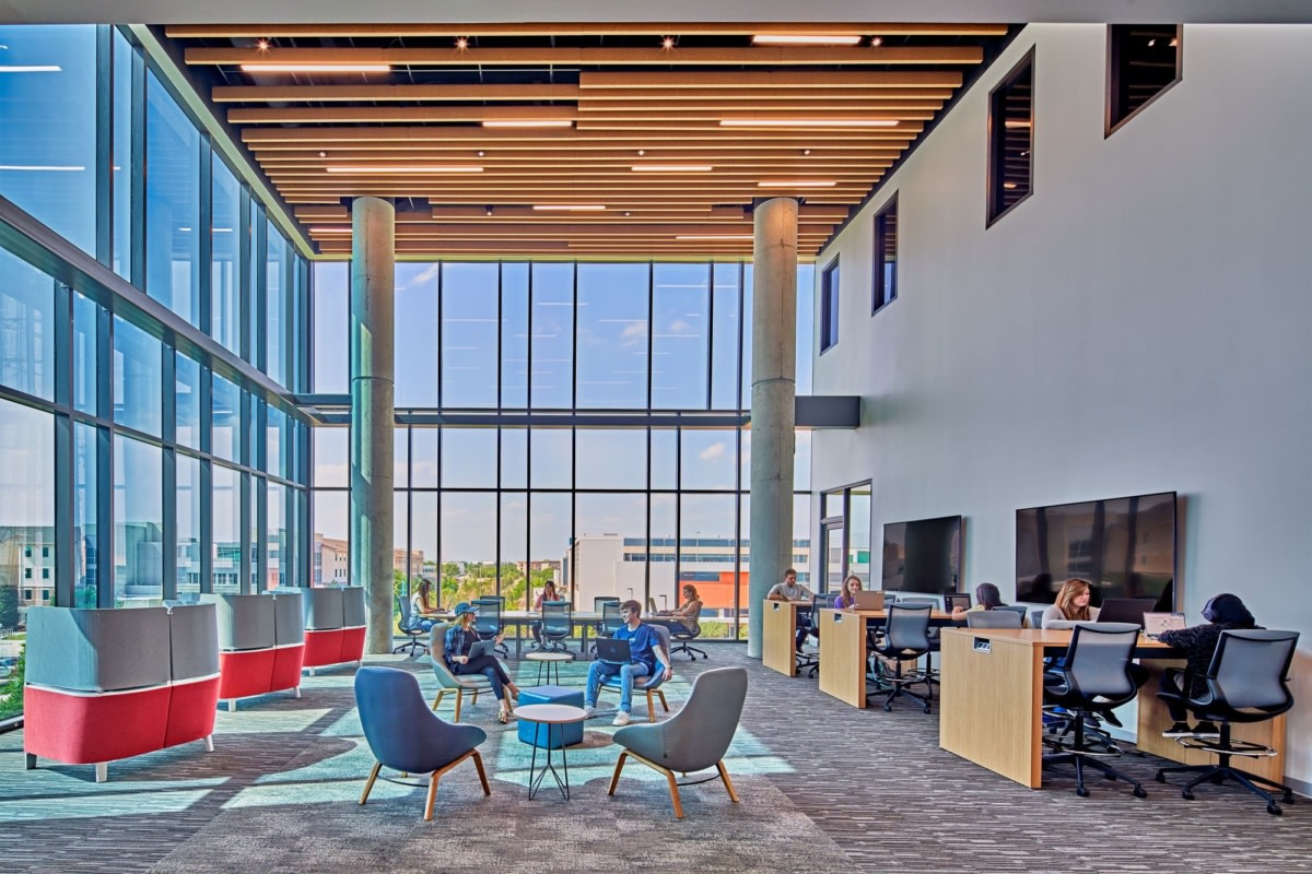 University of Texas at Dallas - Sciences Building - Education Snapshots