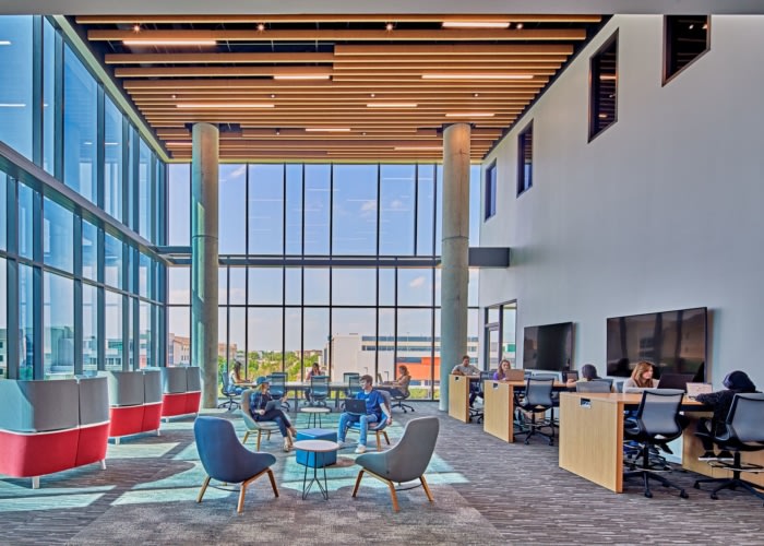 University of Texas at Dallas - Sciences Building - Education Snapshots