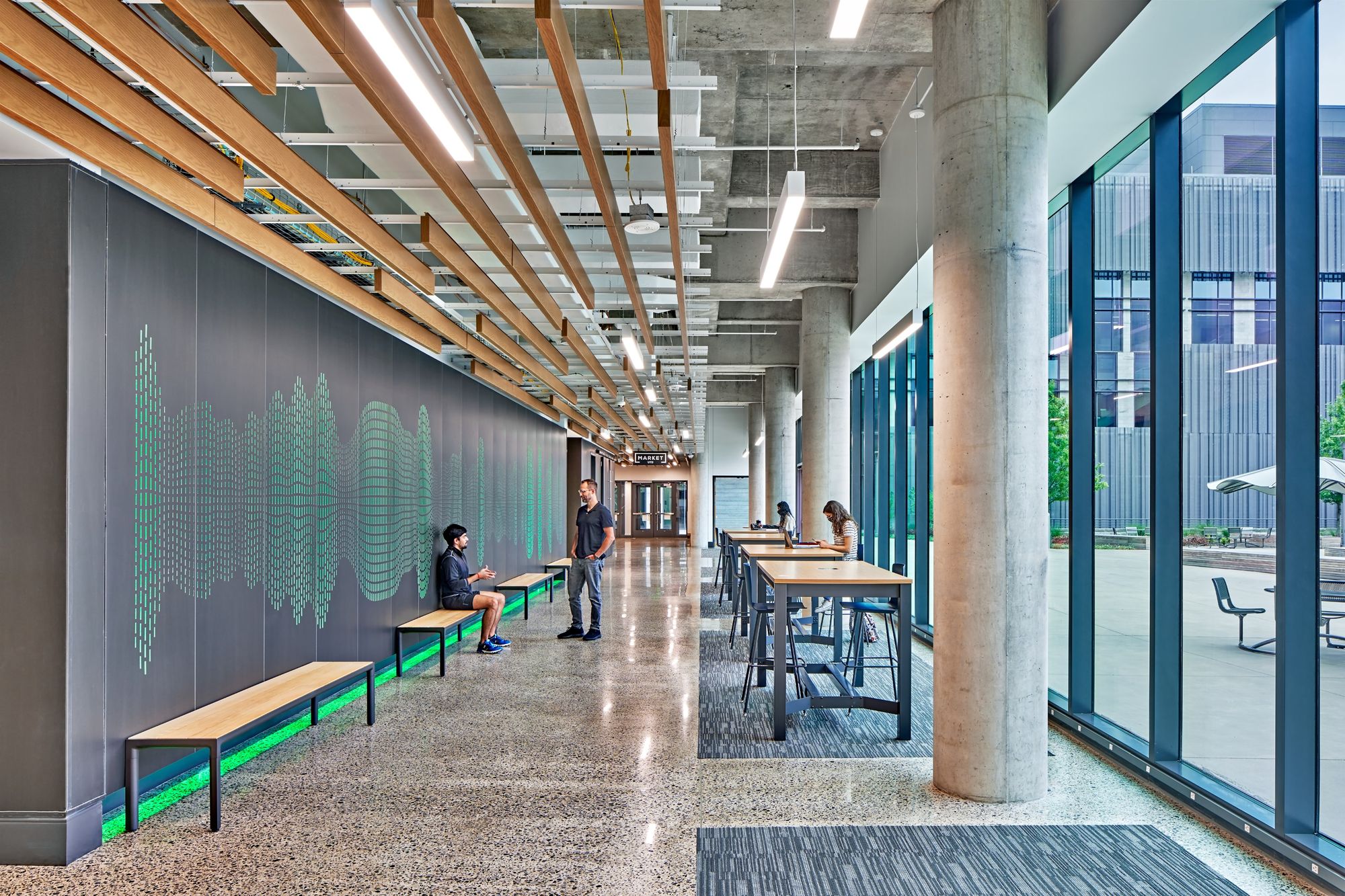 University of Texas at Dallas - Sciences Building - Education Snapshots