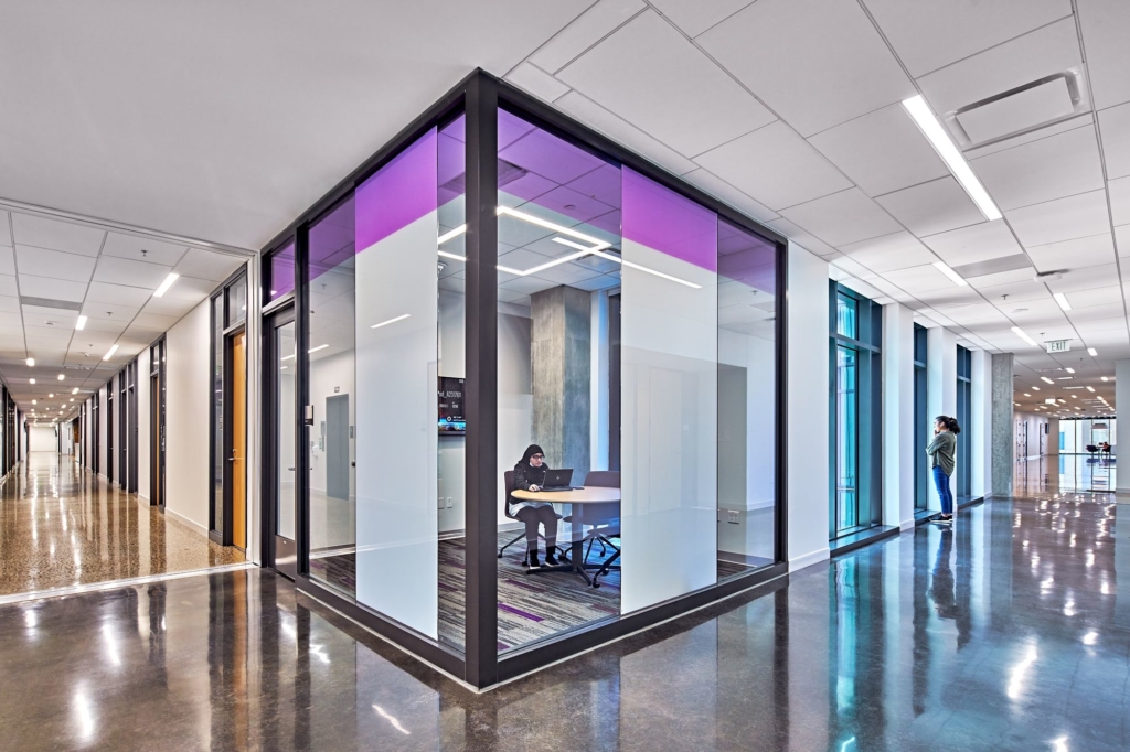 University of Texas at Dallas - Sciences Building - Education Snapshots