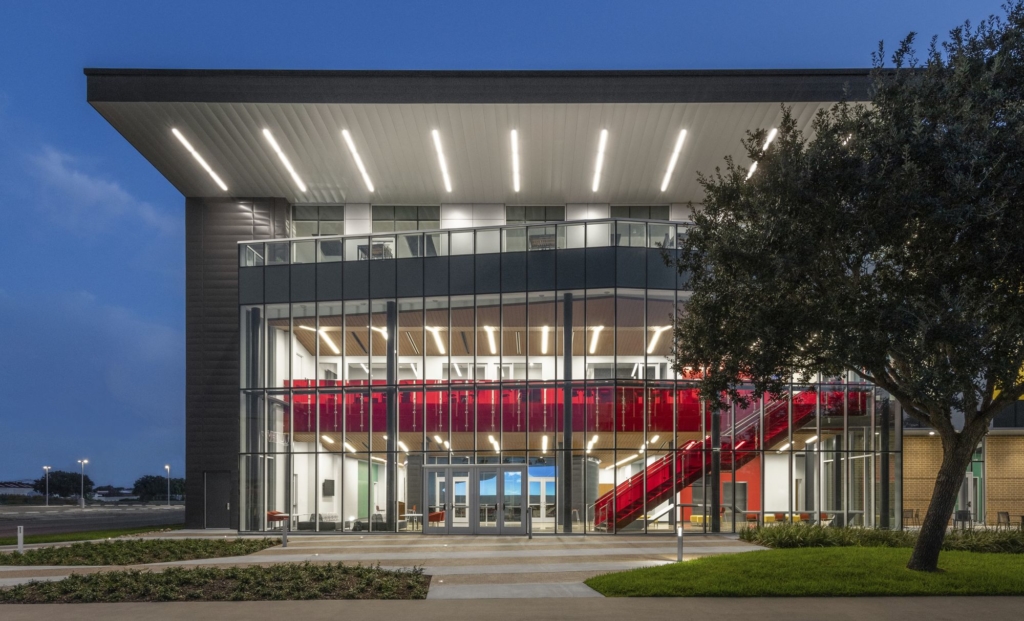 University of Houston - Victoria STEM Building - Education Snapshots