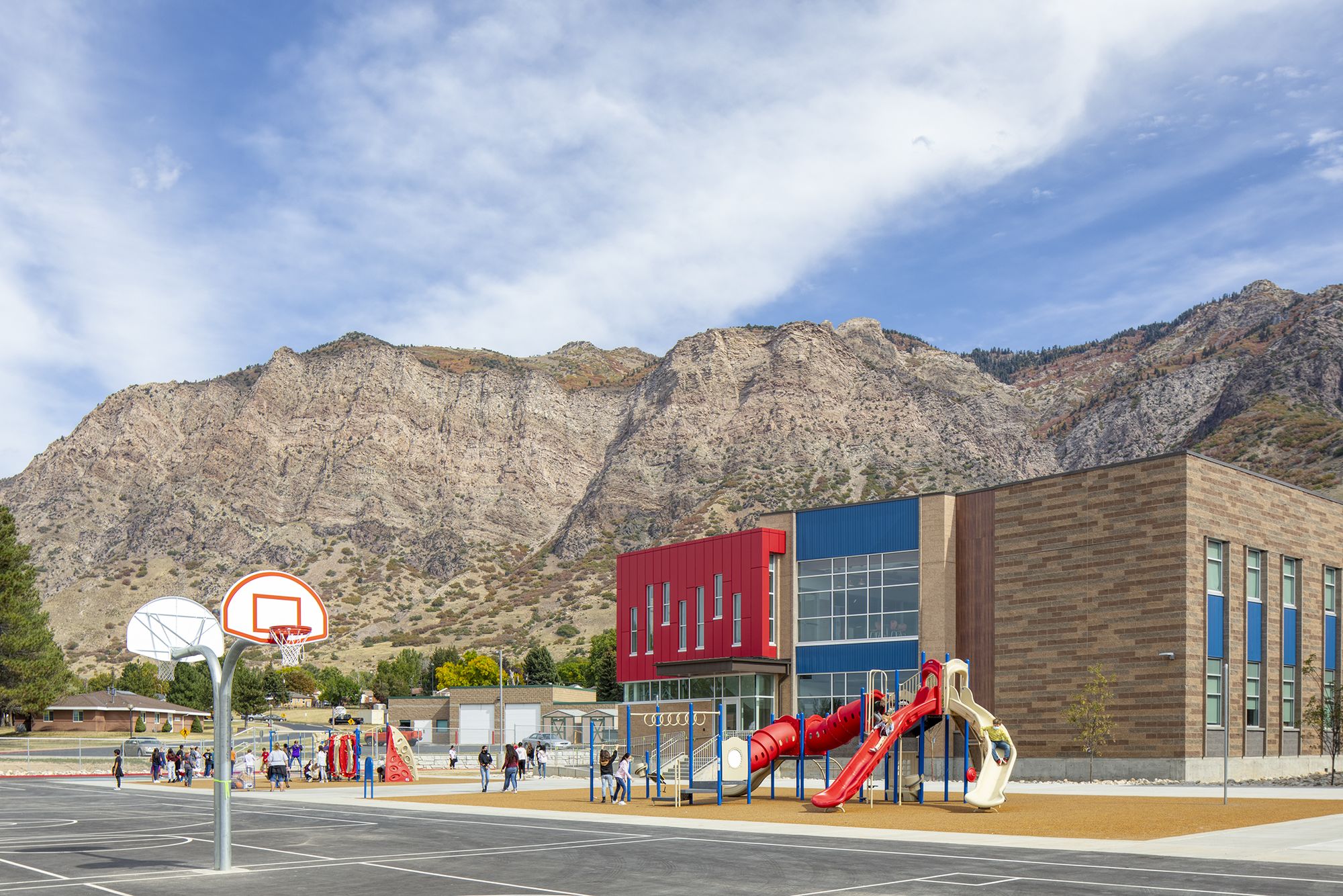 East Ridge Elementary School - Education Snapshots