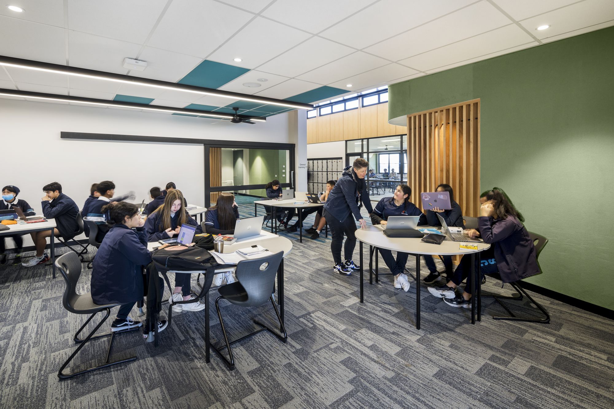 Edgars Creek Secondary - Education Snapshots