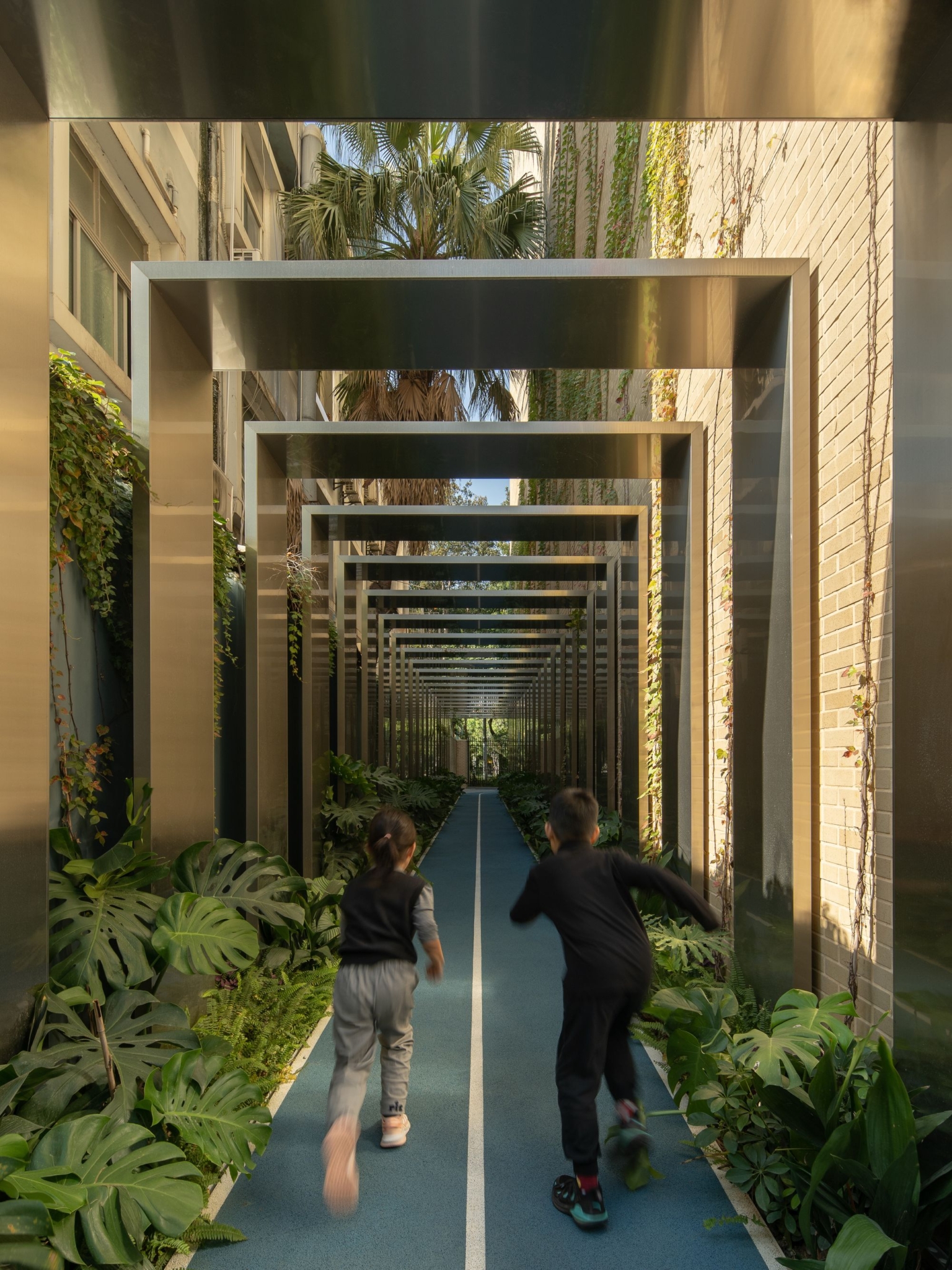 Avenues Shenzhen Primary School - Education Snapshots