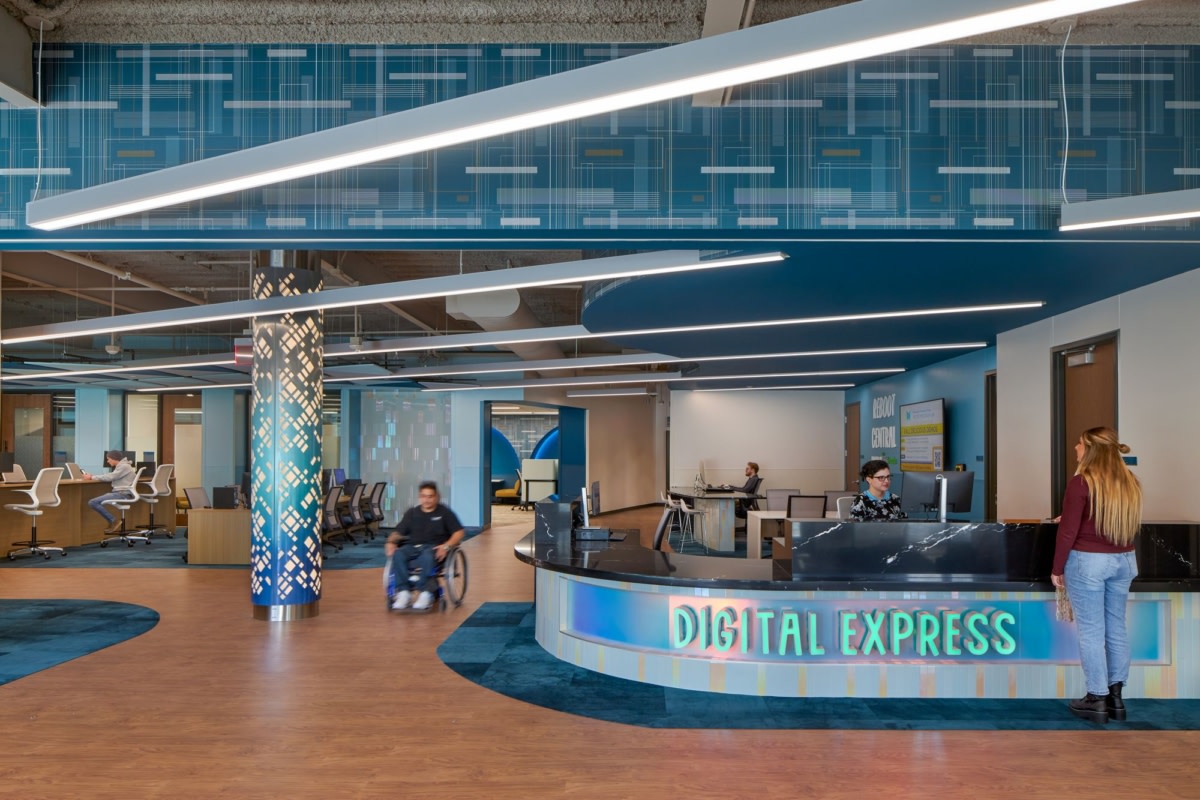 Metropolitan Community College - Digital Express - Education Snapshots