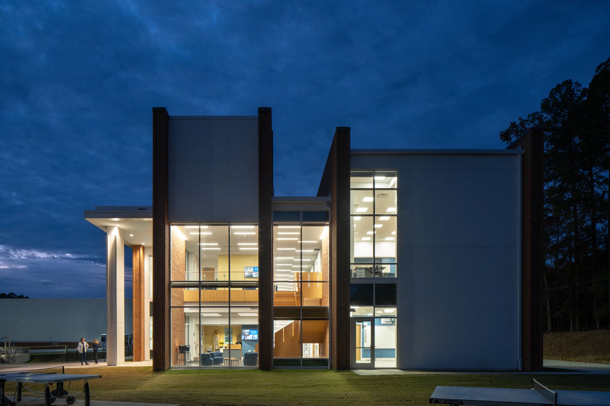 Trinity School of Durham & Chapel Hill - Brent Clark Arts & Engineering ...