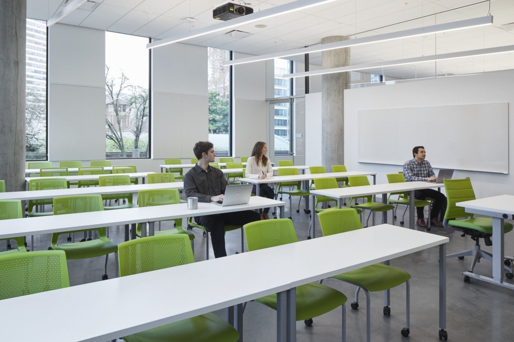 Portland State University - Vanport Building - Education Snapshots