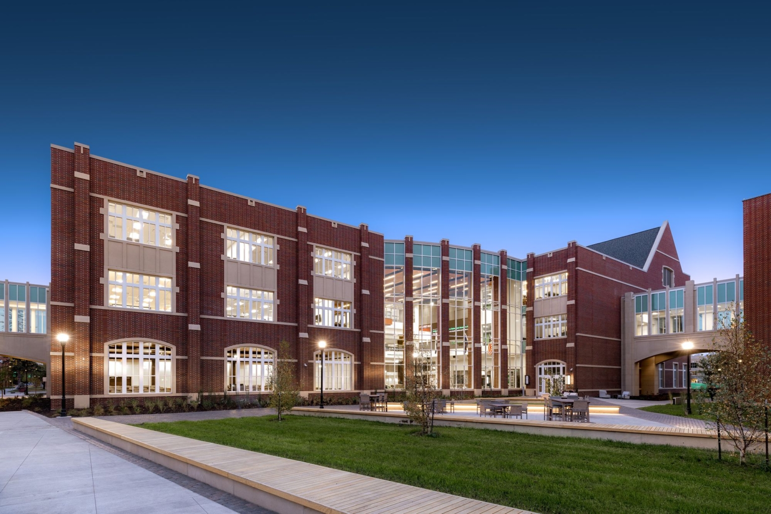 University of North Dakota - Nistler College of Business & Public ...