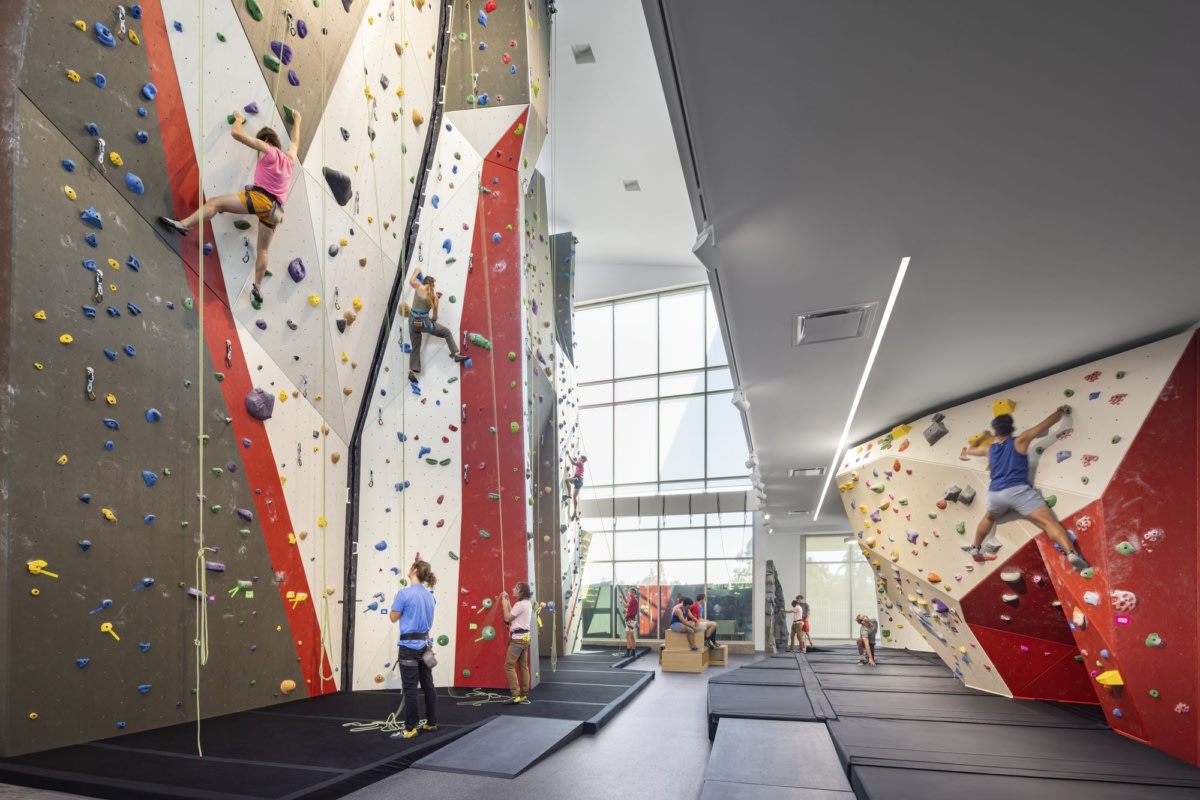 San Diego State University - Aztec Recreation Center - Education Snapshots