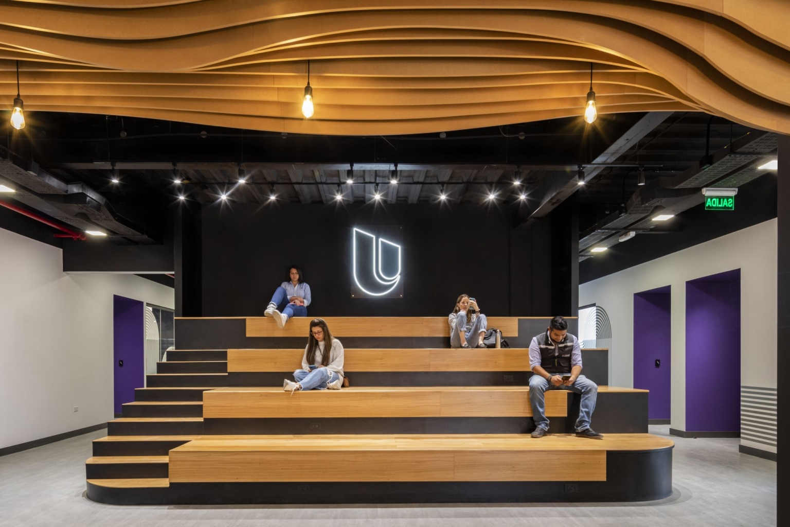 International University of Ecuador (UIDE) - Education Snapshots