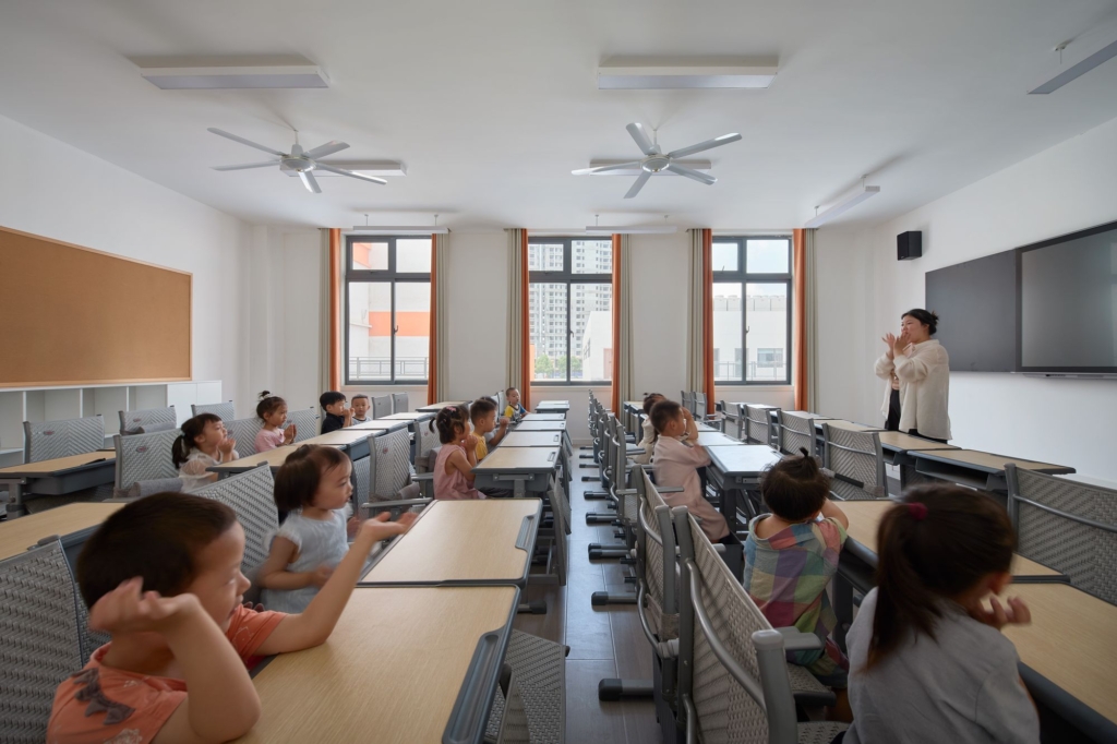 Pony School - Education Snapshots