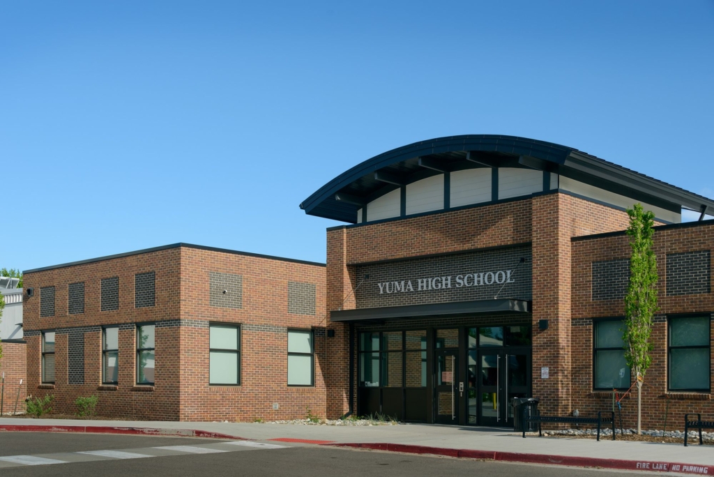 Yuma School District - Education Snapshots