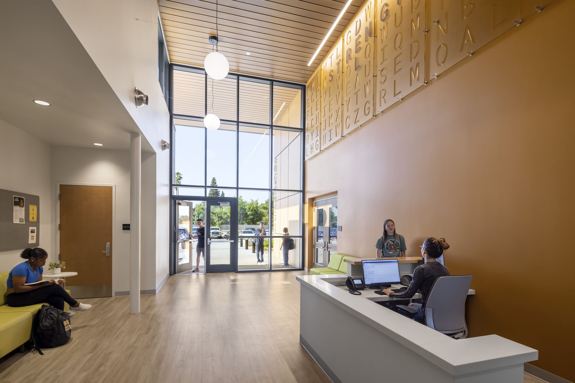 Del Oro High School - Education Snapshots
